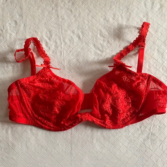 Intimates & Sleepwear | Red Laced Bra | Poshmark
